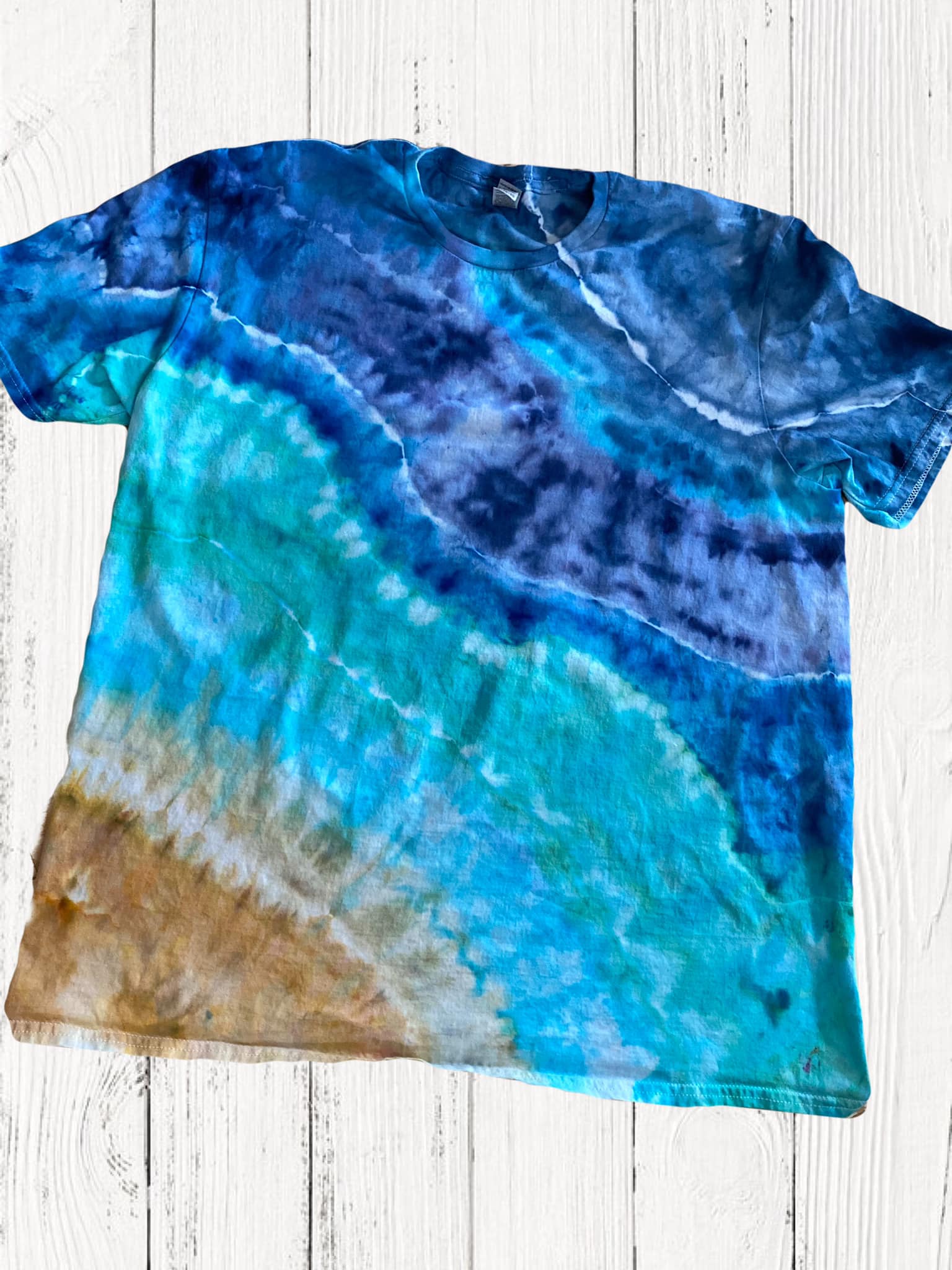 Beach Tie dye Tee – LadybugTutus